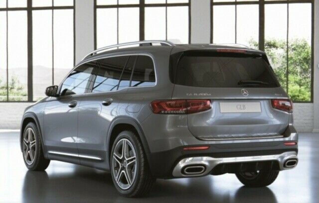 Mercedes-Benz GLB 200 d 4M AMG AUTOMAT | JP WEST Luxury cars - dovoz ...